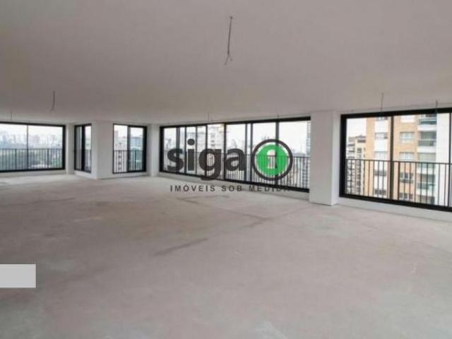 Apartamento para venda em Moema com 4 quartos