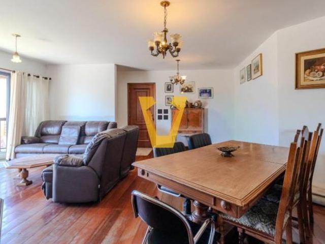 Apartamento para venda em Moema com 4 quartos, sendo 2 suítes, 148m²