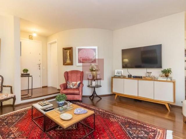 Apartamento para venda em Moema com 4 quartos, sendo 2 suítes, 170m²