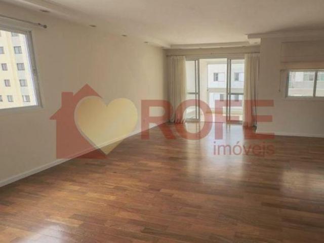 Apartamento para venda em Moema com 124 m2 !