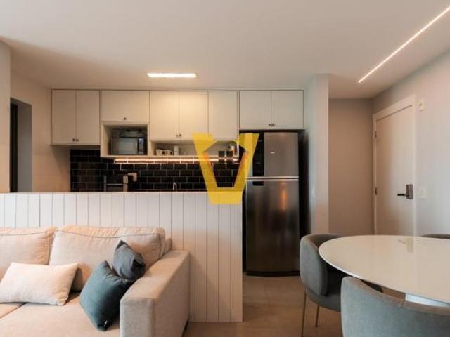 Apartamento para venda em Moema com 2 quartos, sendo 1 suíte, 71m²