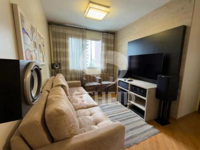 Apartamento para venda em Moema com 2 quartos, sendo 1 suíte, 77m²