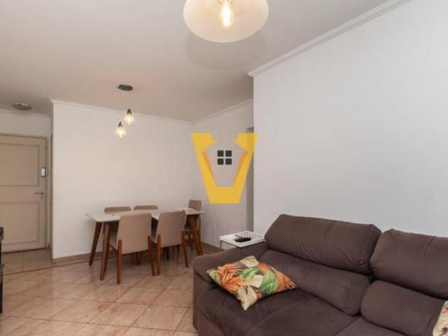 Apartamento para venda em Moema com 2 quartos, sendo 1 suíte, 80m²