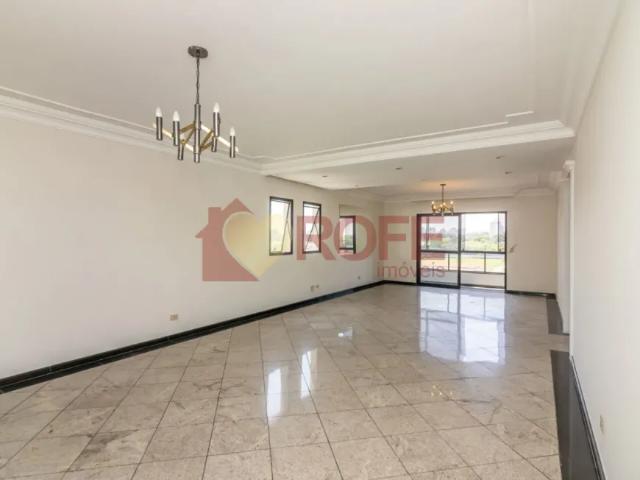 Apartamento para venda em Moema com 3 quartos, sendo 3 suítes, 249m²