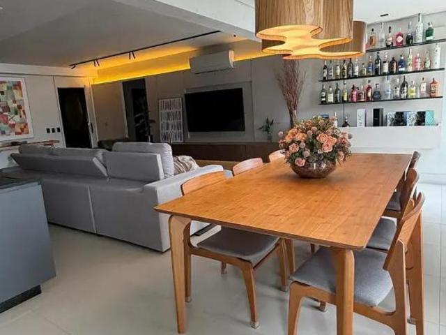 Apartamento para venda em Moema com 3 quartos, sendo 3 suítes, 160m²
