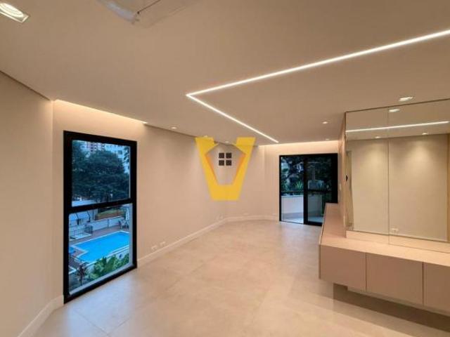Apartamento para venda em Moema com 3 quartos, sendo 1 suíte, 98m²