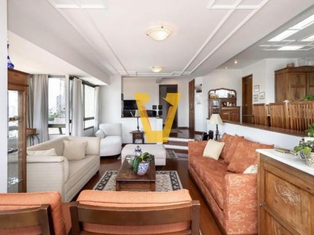 Apartamento para venda em Mooca com 3 quartos, sendo 3 suítes, 180m²