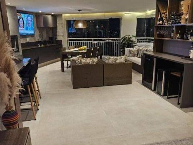 Apartamento para venda em Mooca de 122.00m² com 3 Quartos, 3 Suites e 2 Garagens