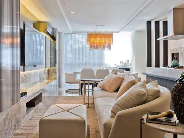 Apartamento para venda em Mossunguê de 129.00m² com 3 Quartos, 3 Suites e 2 Garagens