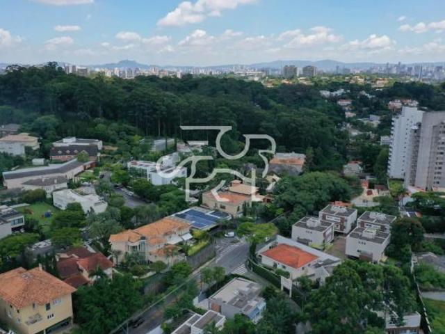 Apartamento para venda em Morumbi de 300.00m² com 3 Quartos, 3 Suites e 3 Garagens