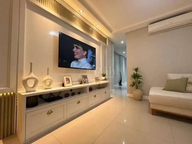 Apartamento para Venda em Navegantes/SC Meia Praia 3 Quartos