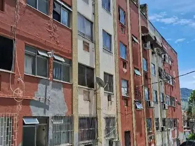 Apartamento para Venda em Nilópolis/RJ Centro 2 Quartos