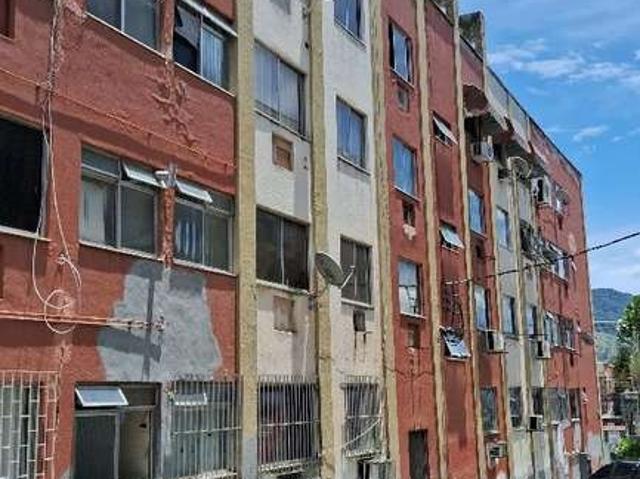 Apartamento para Venda em Nilópolis/RJ Centro 2 Quartos