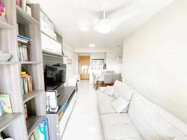 Apartamento para Venda em Nilópolis/RJ Centro 3 Quartos