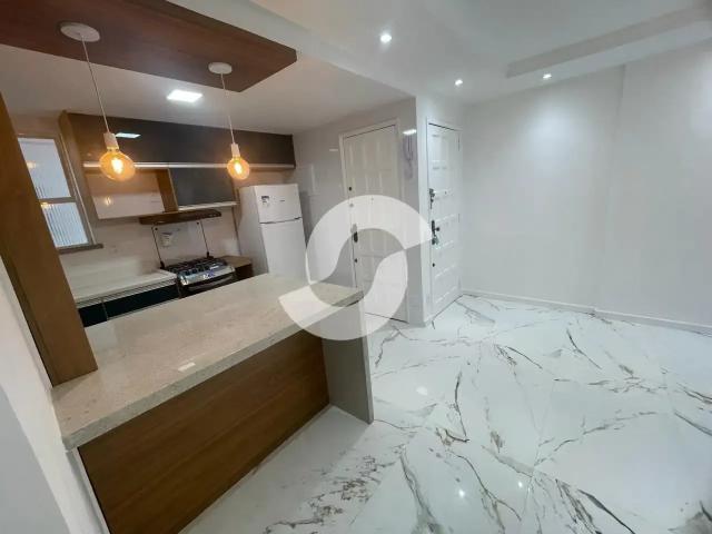 Apartamento para Venda em Niterói/RJ Boa Viagem 2 Quartos