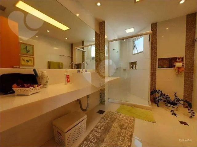 Apartamento para Venda em Niterói/RJ Boa Viagem 4 Quartos