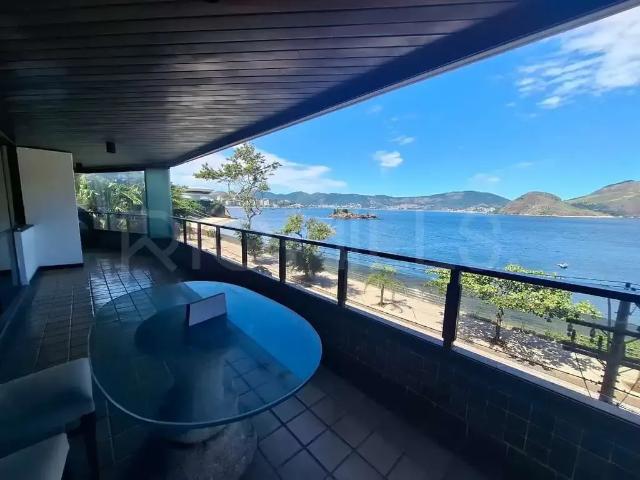 Apartamento para Venda em Niterói/RJ Boa Viagem 4 Quartos