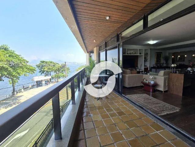 Apartamento para Venda em Niterói/RJ Boa Viagem 4 Quartos