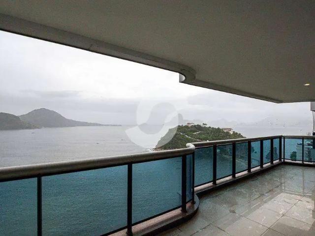 Apartamento para Venda em Niterói/RJ Boa Viagem 4 Quartos