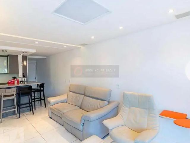 Apartamento para Venda em Niterói/RJ Camboinhas 2 Quartos