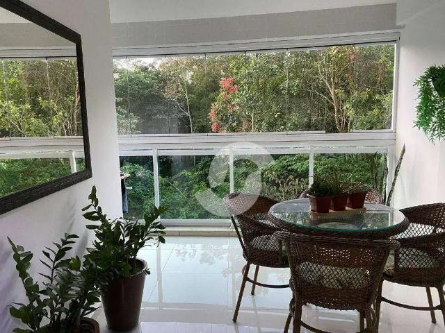Apartamento para Venda em Niterói/RJ Camboinhas 3 Quartos
