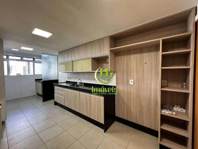 Apartamento para Venda em Niterói/RJ Camboinhas 3 Quartos