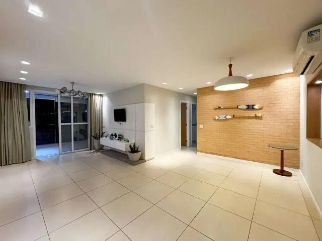 Apartamento para Venda em Niterói/RJ Camboinhas 4 Quartos
