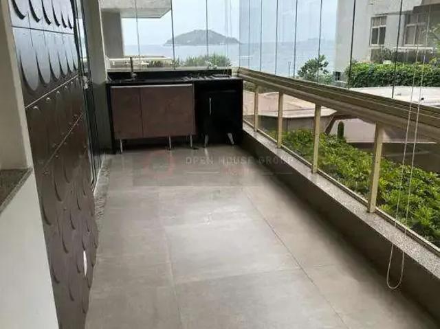 Apartamento para Venda em Niterói/RJ Camboinhas 4 Quartos