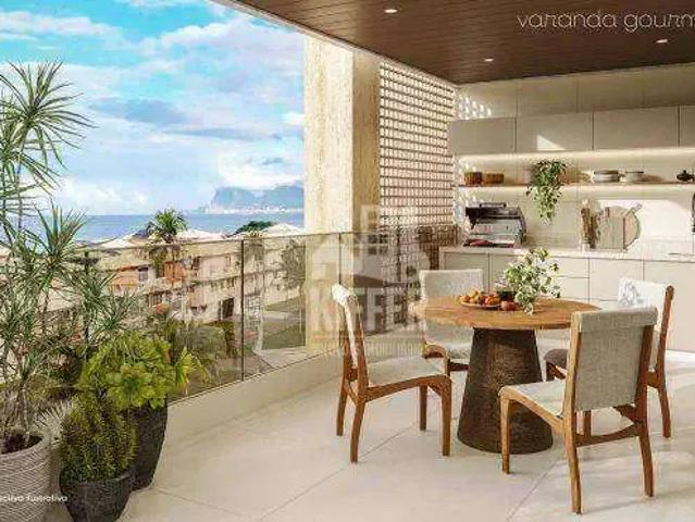 Apartamento para Venda em Niterói/RJ Camboinhas 4 Quartos