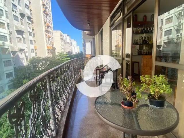 Apartamento para Venda em Niterói/RJ Icaraí 4 Quartos