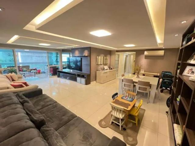 Apartamento para Venda em Niterói/RJ Icaraí 4 Quartos