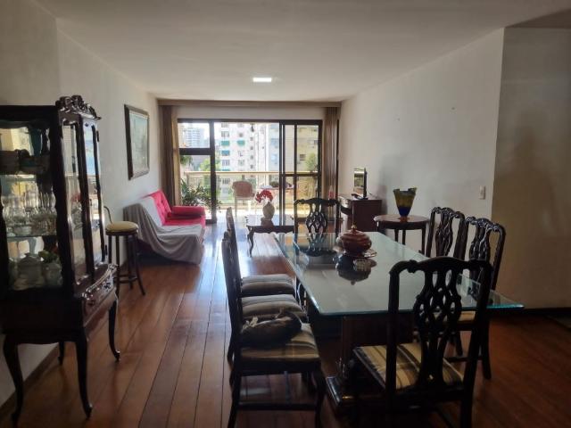 Apartamento para Venda em Niterói/RJ Icaraí 4 Quartos