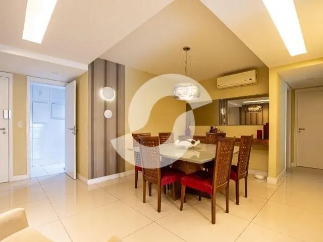 Apartamento para Venda em Niterói/RJ Icaraí 4 Quartos