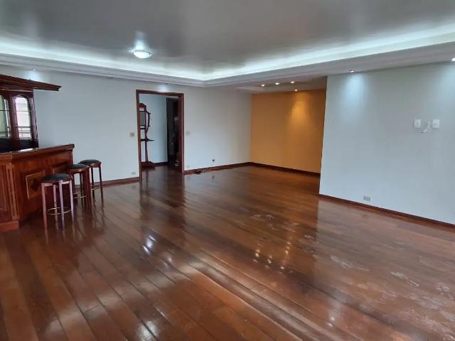 Apartamento para Venda em Niterói/RJ Icaraí 4 Quartos