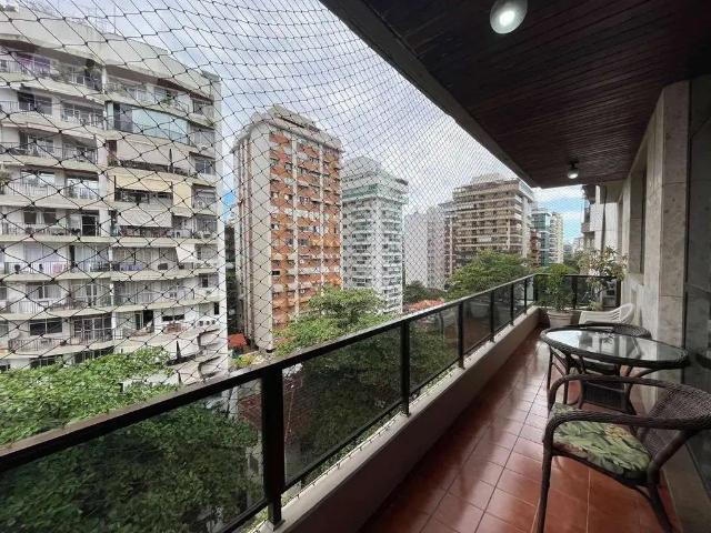 Apartamento para Venda em Niterói/RJ Icaraí 4 Quartos