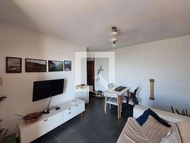 Apartamento para Venda em Niterói/RJ Ingá 2 Quartos