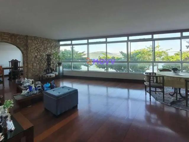 Apartamento para Venda em Niterói/RJ Ingá 4 Quartos
