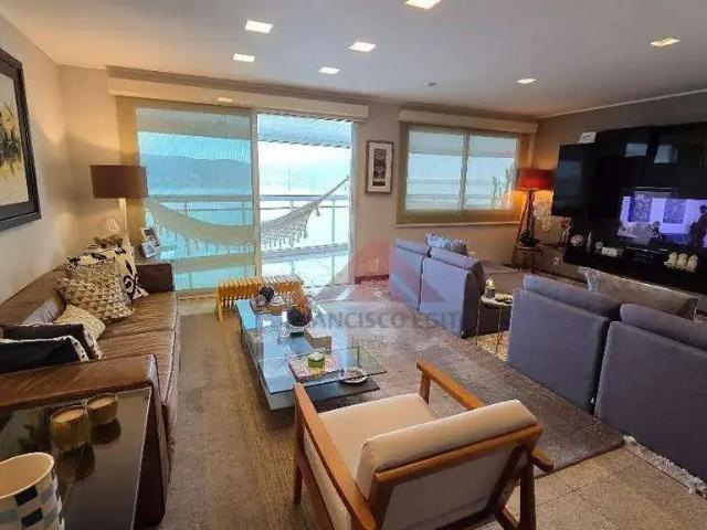 Apartamento para Venda em Niterói/RJ Ingá 4 Quartos