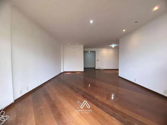 Apartamento para Venda em Niterói/RJ Ingá 4 Quartos