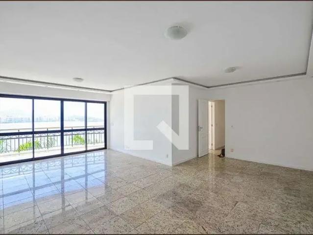 Apartamento para Venda em Niterói/RJ Ingá 4 Quartos