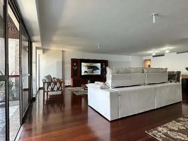 Apartamento para Venda em Niterói/RJ Ingá 4 Quartos