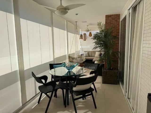 Apartamento para Venda em Niterói/RJ Piratininga 4 Quartos