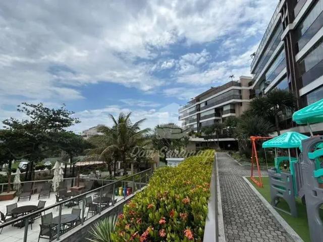 Apartamento para Venda em Niterói/RJ Piratininga 4 Quartos