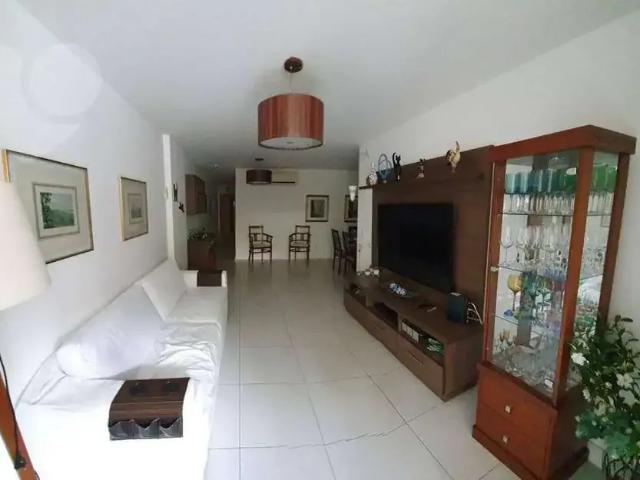 Apartamento para Venda em Niterói/RJ Piratininga 4 Quartos