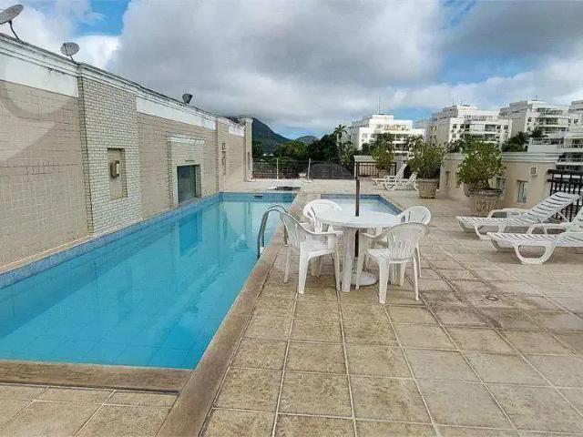 Apartamento para Venda em Niterói/RJ Piratininga 4 Quartos