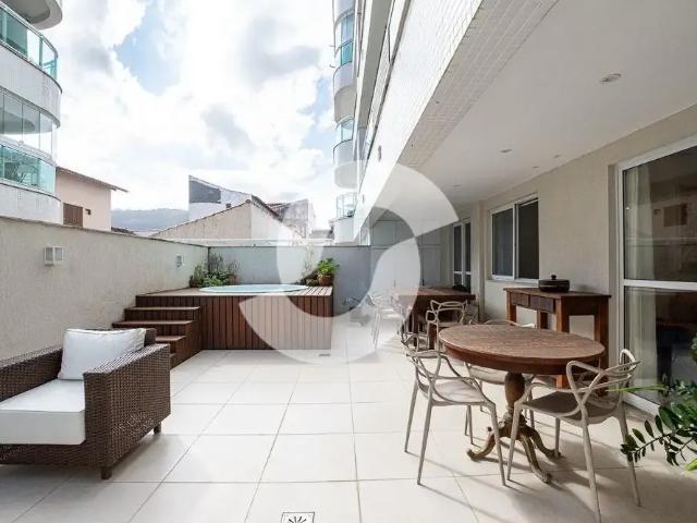 Apartamento para Venda em Niterói/RJ Piratininga 2 Quartos