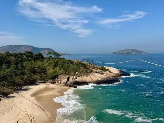Apartamento para Venda em Niterói/RJ Piratininga 2 Quartos