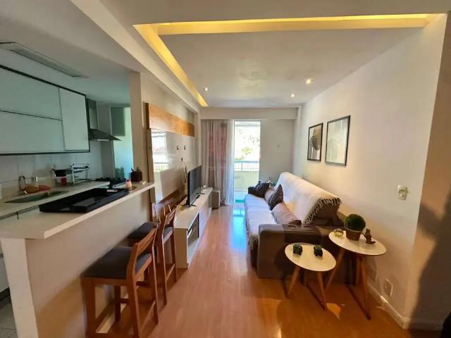 Apartamento para Venda em Niterói/RJ Piratininga 2 Quartos