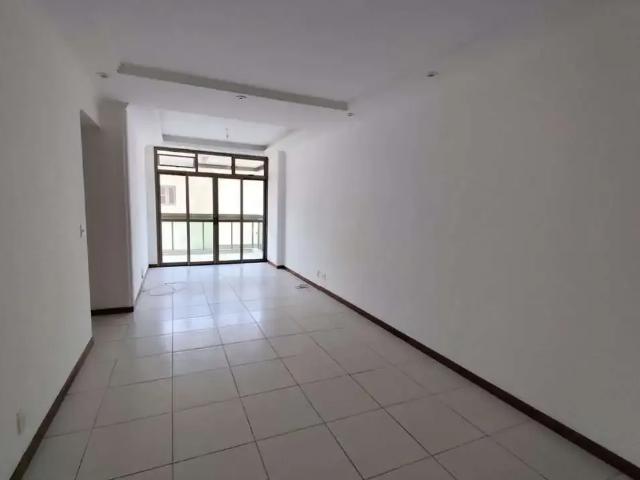 Apartamento para Venda em Niterói/RJ Piratininga 3 Quartos