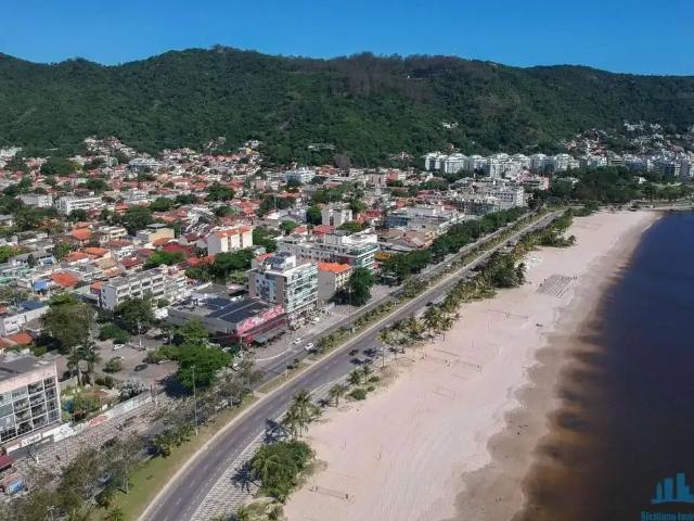 Apartamento para Venda em Niterói/RJ São Francisco 2 Quartos